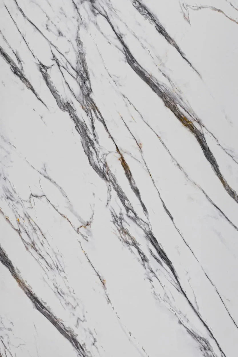 Calacatta Lincoln Raphael Quartz